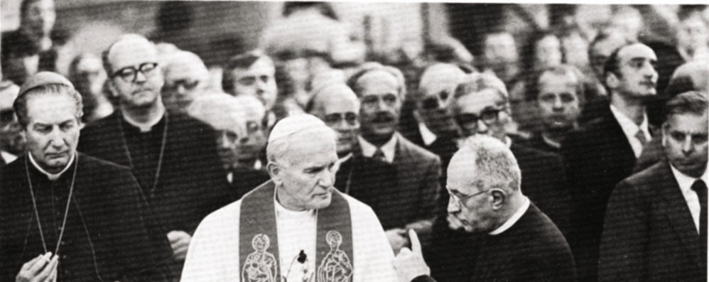 Oggi Varese intitola una via a monsignor Pasquale Macchi - La Provincia ...