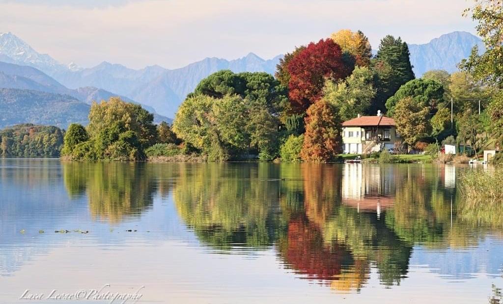 Lago di Monate - La Provincia Di Varese
