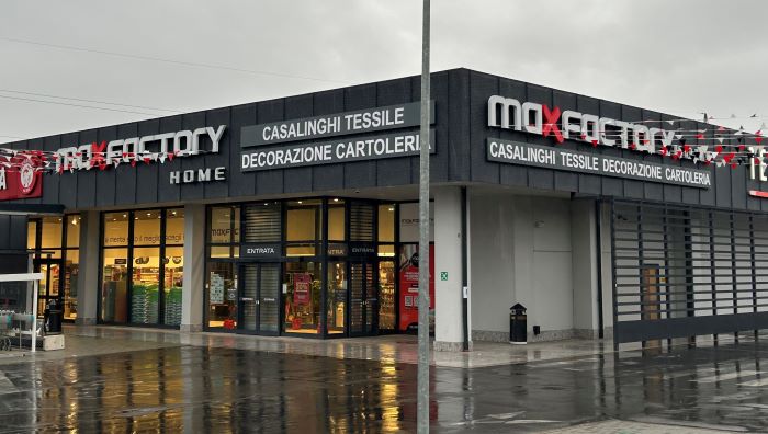 Albizzate, apre il primo megastore Max Factory della provincia di ...