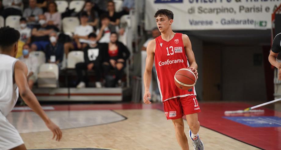 Matteo Librizzi resta a casa: sarà capitano del Varese fino al 2028 ...