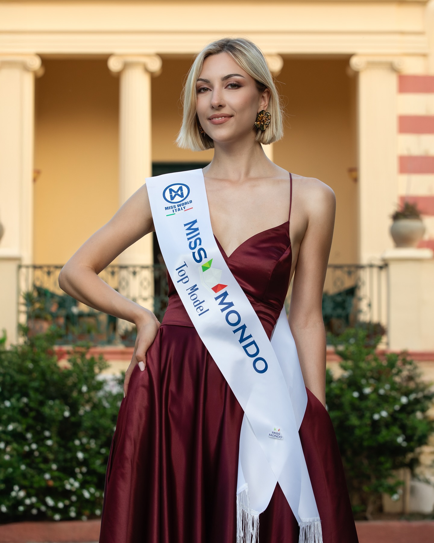 Gloria Pelari conquista il 2° posto a Miss Mondo Italia 2025 e vince il ...