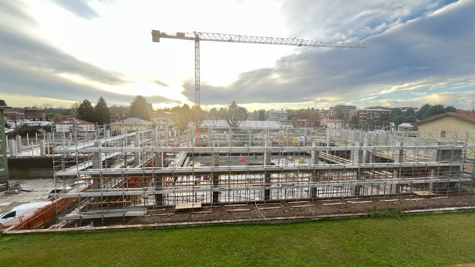 Nuova piscina di Legnano: al via i lavori di copertura con il montaggio ...