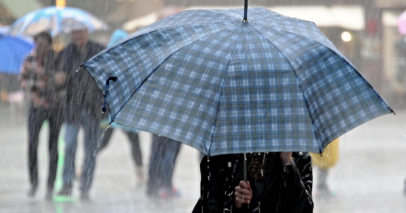 Pioggia in città e neve in collina: breve ondata invernale sul ...