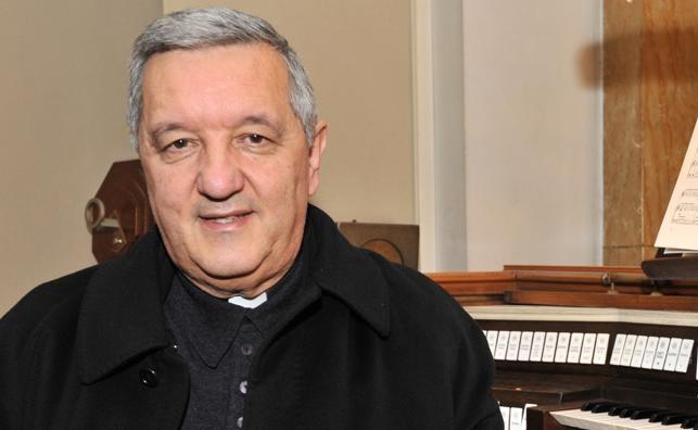 Delpini manda monsignor Molinari a San Vittore e don Luca Violoni a ...
